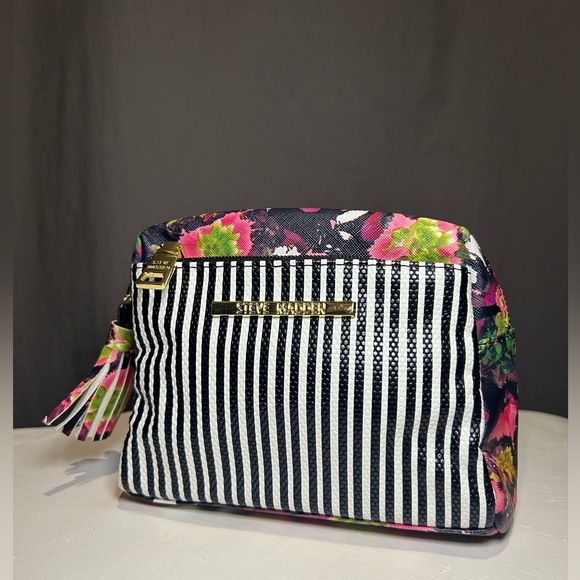 Steve Madden | Bags | Steve Madden Makeup Bag Black And White Stripes ...